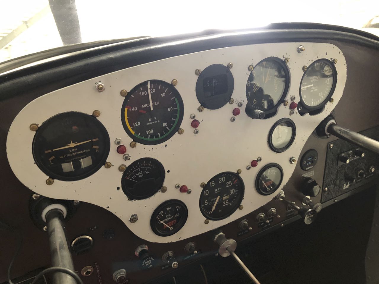 46 C120 Panel Light curiosity - The Cessna 120-140 Association Forum