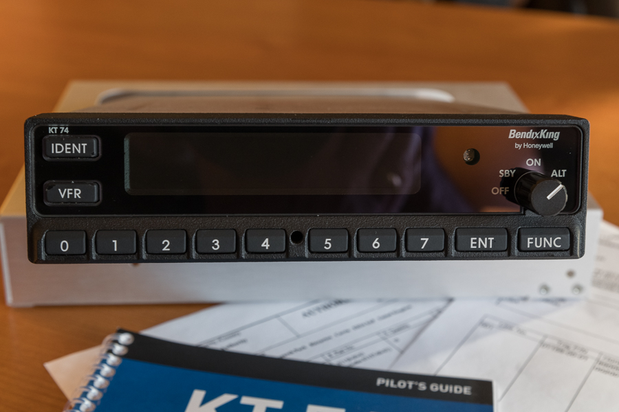 For Sale Bendix King KT74 Mode S Transponder - The Cessna 120-140 ...